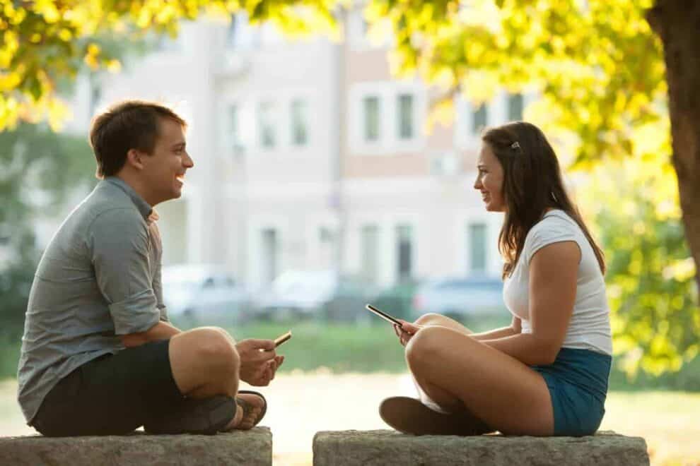 27 Ways To Get A Girl To Like You Fast