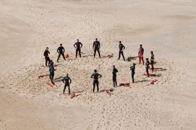 36+ Large Group Icebreakers (Games & Activities) [2023]